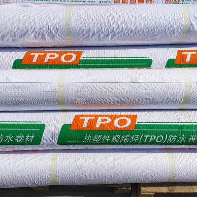 China Fleece Backed TPO Waterproof Membrane Roofing For Concrete Roof for sale