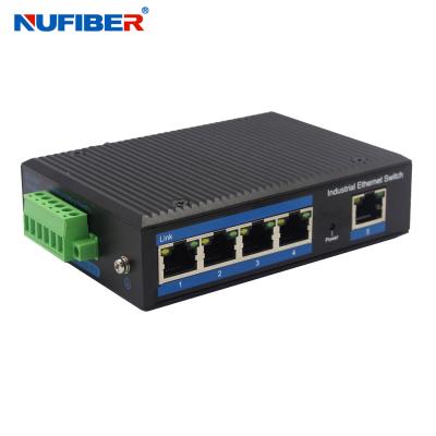 China Unmanaged Din Rail Mount 5*10/100/1000Mbps RJ45 Ports Industrial 5 UTP Port Converter for sale