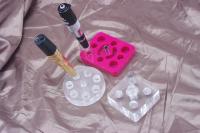 China 3 Colors Acrylic Tattoo Ink Holder For Eyebrow Pigment / Eyelash Extension Glue Cups for sale