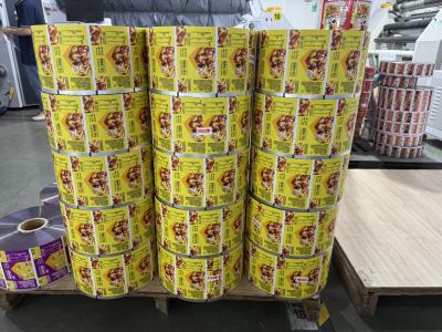 China Oil Resistant Packaging Film Roll Customised Size For Food And Beverage Industry for sale