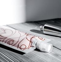 China Portable Skincare Lotion Spout Pouch Leak Proof Construction With BOPP / AL / PE Layer for sale