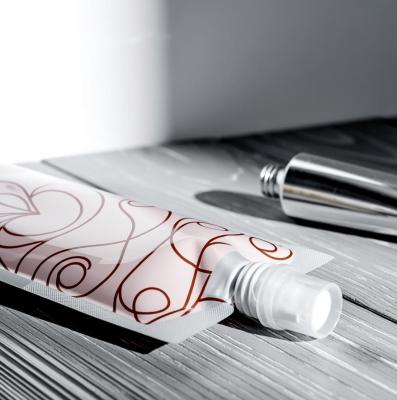 China Portable Skincare Lotion Spout Pouch Leak Proof Construction With BOPP / AL / PE Layer for sale