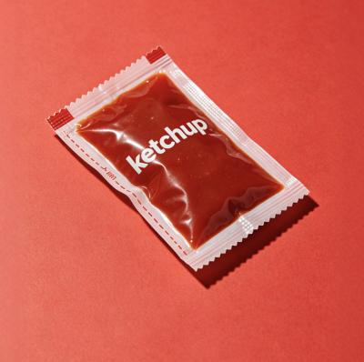 China Custom Easy-Tear Ketchup Packets with Multi-Layer Barrier Film for Restaurants and Food Service for sale