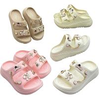 China Women's EVA Thick Sole Platform Slides with Butterfly Charms & Chain - Factory Direct Wholesale for sale