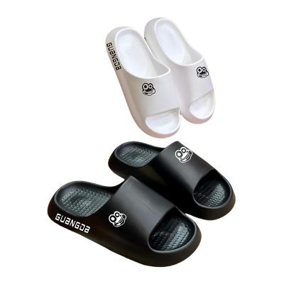 China New-stepping Waterproof Casual Slippers for Men and Women Summer Indoor Bathroom Use Non-slip EVA Soft-soled Couple Sandals for sale