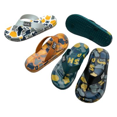 China Factory Direct 100% Virgin EVA Men Camouflage Letter Flip Flops, Thick Sole Shock Absorbing Casual Beach Slippers for sale
