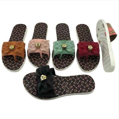 China PVC Women Slides with Bow and Rhinestone Decoration for sale