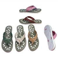 China Multi-Colored Rivet Leaf Printed Eco-Friendly Durable PVC Outdoor Open Flip Flops Women Comfortable Spring/Summer/Autumn Daily for sale