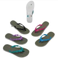 China PVC Women Wood Grain Texture Sole Thongs With Wavy Rhinestone Strap And Ribbed Outsole for sale