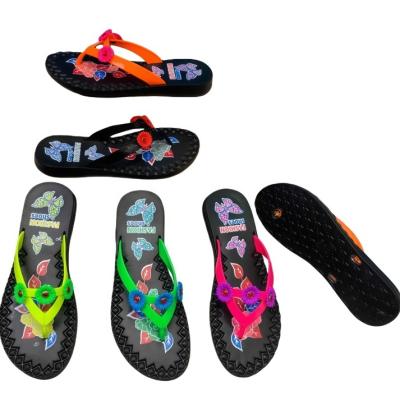 China EVA Women Butterfly & Floral Print Flip Flops With 3D Flower Accents for sale