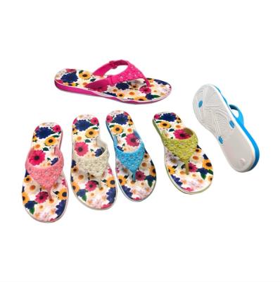 China EVA Women Floral Print Flip Flops With Flower-shaped Rhinestone Strap for sale