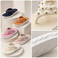 China Crystal Strap Flip Flops with Scalloped Sole | Source Factory Supply for sale