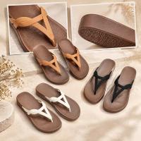China Crossed Strap Flip Flops with Tan Footbed | Source Factory Supply for sale