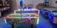 China US PLUG 220V Arcade Air Hockey Table for Shopping Mall Entertainment for sale