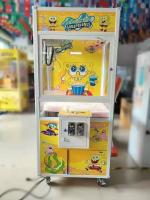 China Amusement Game Center Crane Machine Custom Claw Machine for 110V/220V/230V Voltage for sale