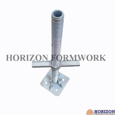 China Swivel Scaffold Screw Jack ACME Trapezoidal 150x150mm Base Plate Painted Finishing for sale