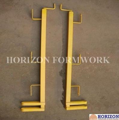 China Galvanized Universal Scaffold Safety Rail Post 1.5m Height Adjustable Clamp 30mm Tube for sale