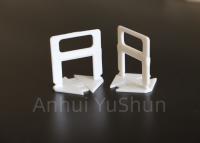 China Polypropylene White Ceramic Floor Tile Leveling System Plastic Tile Wedges 3mm for sale