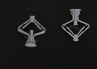 China Aircraft Wall Plug Screw M13x35mm Grey PP/PE 100pcs per Bag for Drywall for sale