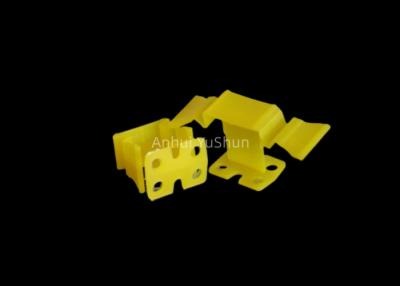 China YUSHUN 1.5mm Red Tile Leveling System 4 Sides Floor Tile Cross Spacer for Lipless Installation for sale