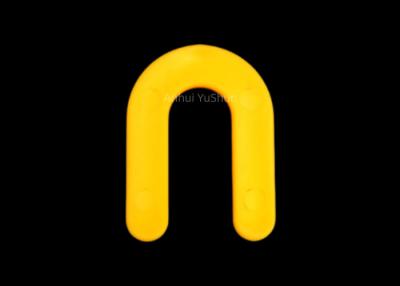 China Plastic Horseshoe Shims Tile Spacers 100pcs per Bag 3mm U Type Window Packers for Floor Leveling for sale