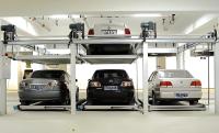 China Four Column Auto Lift Motor 4 Post Automotive Lift Motor 2000kg Load for sale