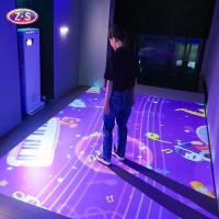 China Multiplayer Interactive Floor Projection Game 3LCD HD Portable for Trade Fairs for sale