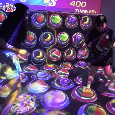 China Interactive Projection Ball Gaming System with 3800 Lumen DLP Projector and 3 Educational Game Modes for sale