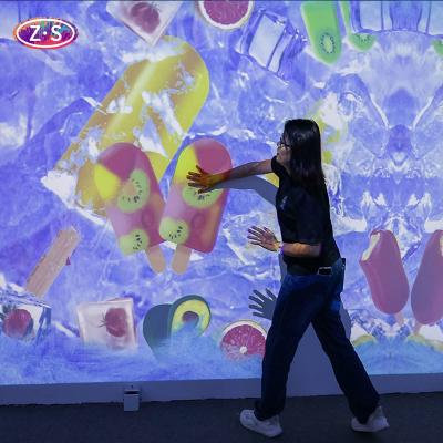 China Multi Projection Technology Immersive Interactive Space for Experience Centers for sale