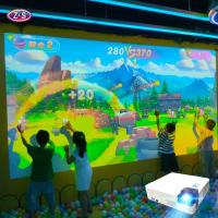 China Commercial Interactive Smash Ball Games with HD Projection and Motion Tracking for sale
