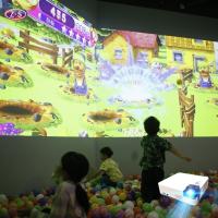 China Interactive Smash Ball Projection Games Supporting Challenge and PK Modes for sale