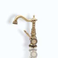 China Antique Design Chorme Plating One-Handle Faucet for Kitchen Countertop Installation for sale