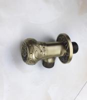 China Modern Design 1/2 Brass Angle Valve for Home or Hotel Use in Wash Basins for sale