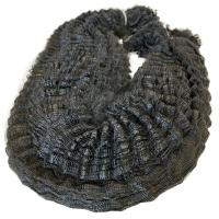 China Virgin Dope Dyed Black Uncutted Polyester Tow For Spinning 1.2D for sale