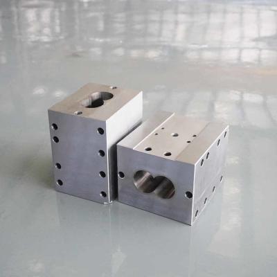 China Durable Twin Screw Extruder Barrel with 28-60:1 L/D Ratio and 21.7-71.5mm Diameter Options for Plastic Processing for sale