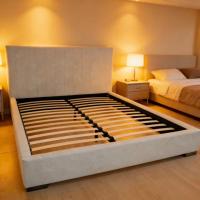 China Luxury Minimalist Cream White Velvet Platform Bed with Padded Headboard for sale