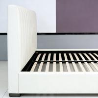 China Premium Cream Velvet Upholstered Platform Bed with Solid Frame for sale