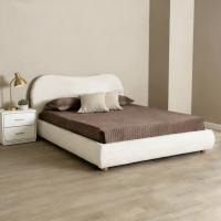 China Cozy Boucle Upholstered Platform Bed with Headboard for sale