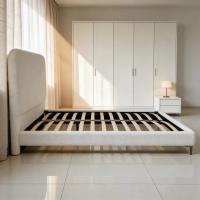 China Versatile Fluffy Bed Complements Neutral and Bold Color Palettes in Home Decor Settings for sale