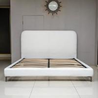 China Plush Fluffy Bed Is Easy to Match with Various Bedding Sets and Decorative Accents for sale