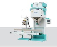 China Peanuts Plastic Pellets Rice Packing Machine 2.5 - 50KG Touch Screen Operation for sale