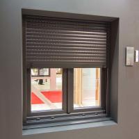 China OEM Aluminium Tilt Turn Windows , Aluminium Glass Louvers Window With Crimsafe Mesh for sale