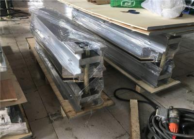 China Digital Temperature And Pressure Control Belt Joint Vulcanizing Unit with Temperature Range 0-300°C Ensuring and Vulcanizing Process for sale