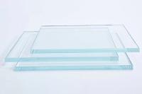 China Low Price 1.2mm 1.6mm 1.8mm 2mm 3mm 4mm 5mm 6mm 10mm 12mm 15mm Thick Extra Ultra Clear Float Glass for sale