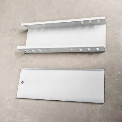 China Industrial 2-8m Metallic Perforated Cable Tray Galvanized Steel OEM ODM for sale
