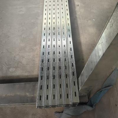China Heavy-Duty Galvanized Steel Cable Tray High-Load Bearing for Industrial Electrical Wiring Systems for sale