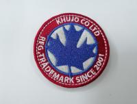 China Custom Woven Clothing Labels Heat Transfer Iron On Patches Washable 100% Cotton Satin for sale