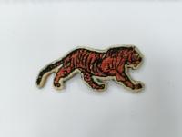 China Custom Washable Embroidered Cloth Patches Heat Transfer Labels for Clothing 500pcs MOQ for sale