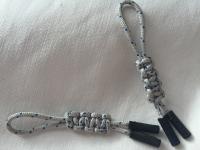 China Custom Handmade Paracord Zipper Pull with 3-Color TPU Injection - 3mm Cord, 3000pcs Daily Capacity for sale