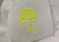 China Custom 0.8mm Matte Rubber Heat Transfer Labels for Garments Silicone Clothing Labels for sale